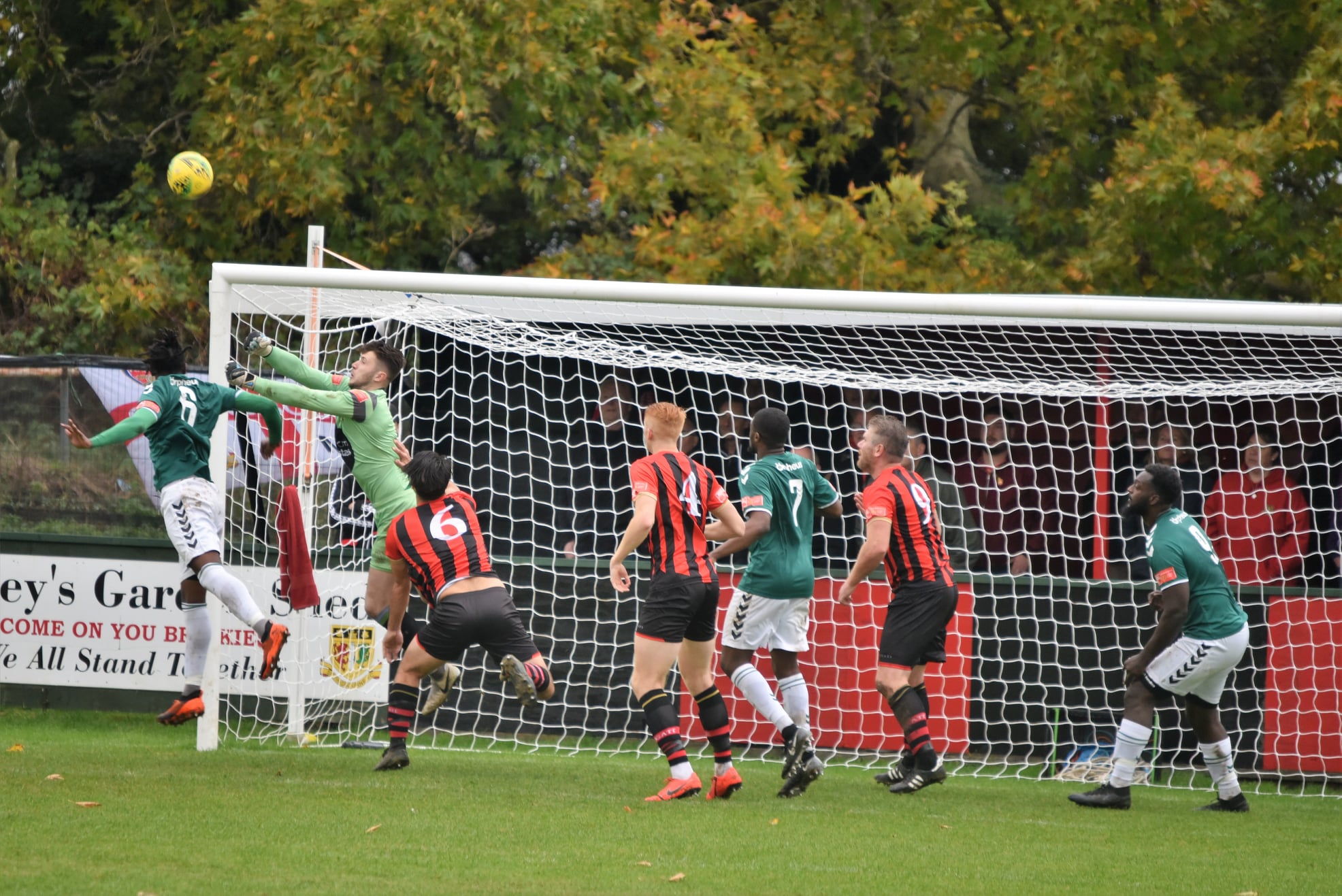 whyteleafe241020 – SITTINGBOURNE FC