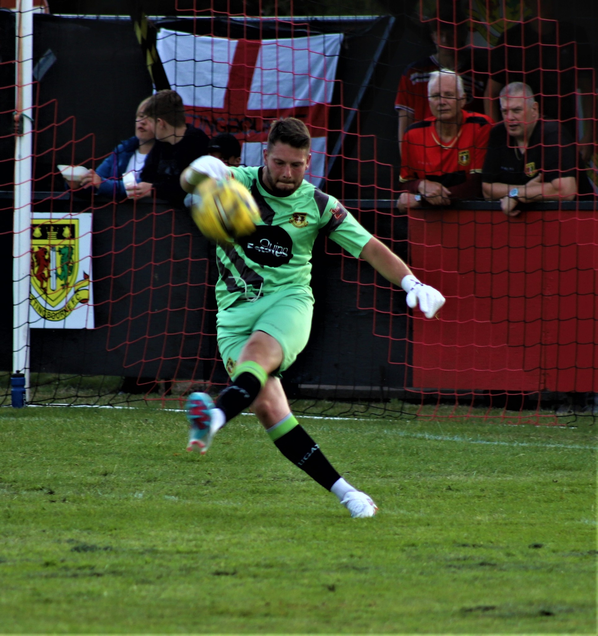 SITTINGBOURNE FC – Website for Sittingbourne Football Club