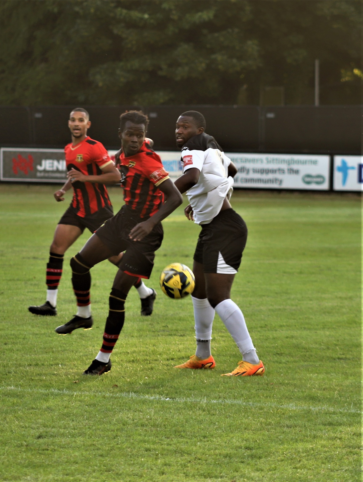 SITTINGBOURNE FC – Website for Sittingbourne Football Club